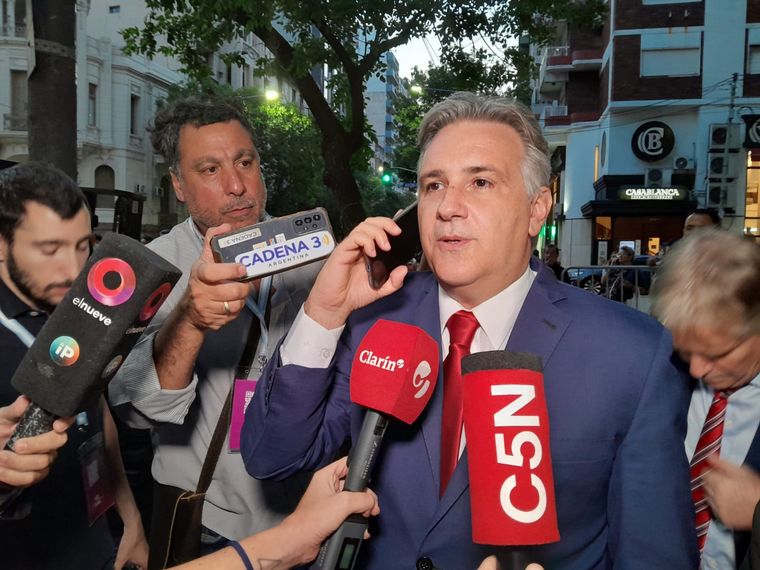 Llaryora, sobre el pacto: Llaryora, sobre el pacto: