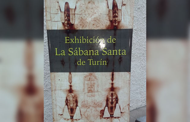 Está en Córdoba una réplica del Santo Sudario de Turín