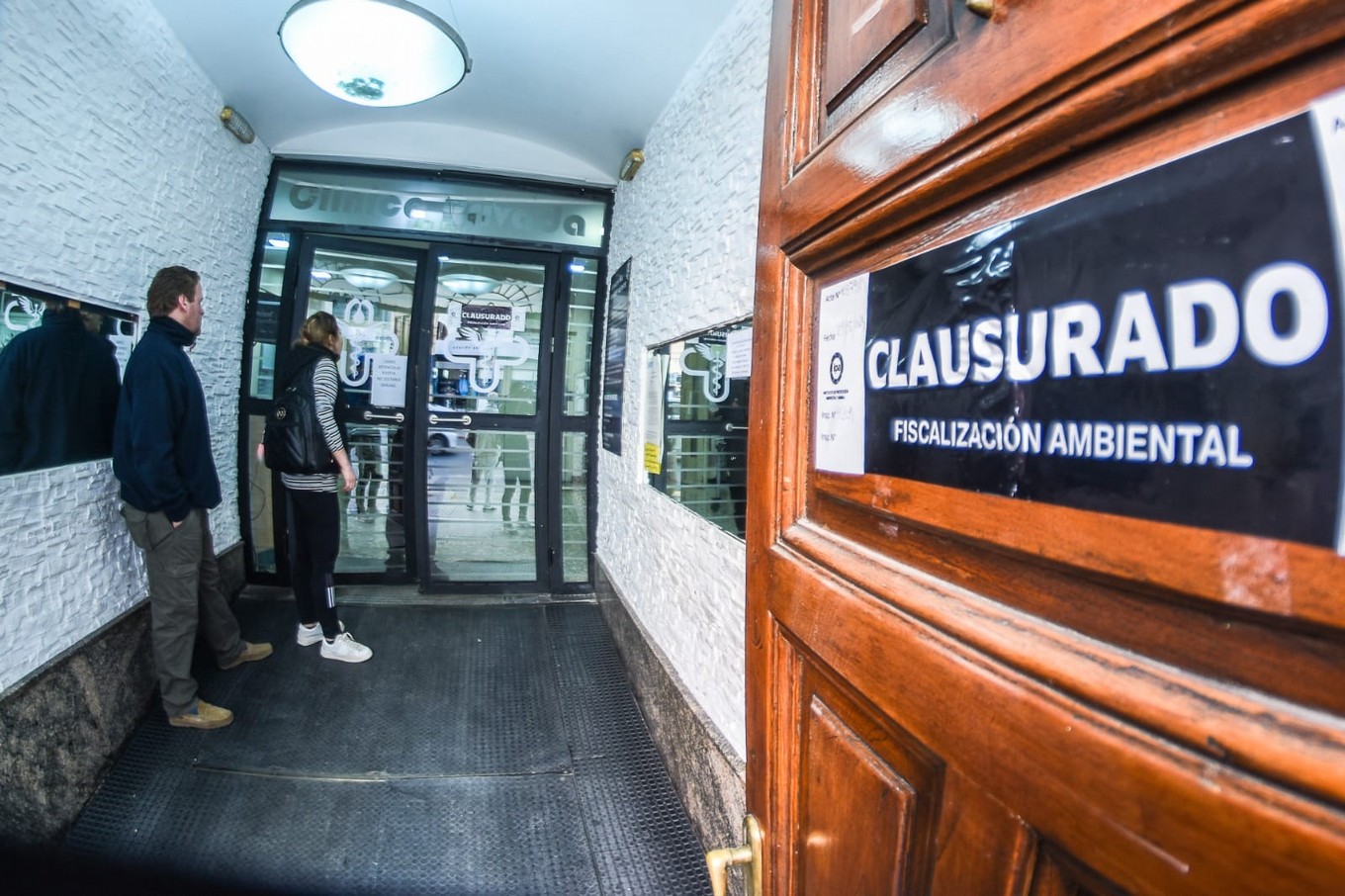 Clausuraron preventivamente la clínica Chutro por arrojo de residuos ...